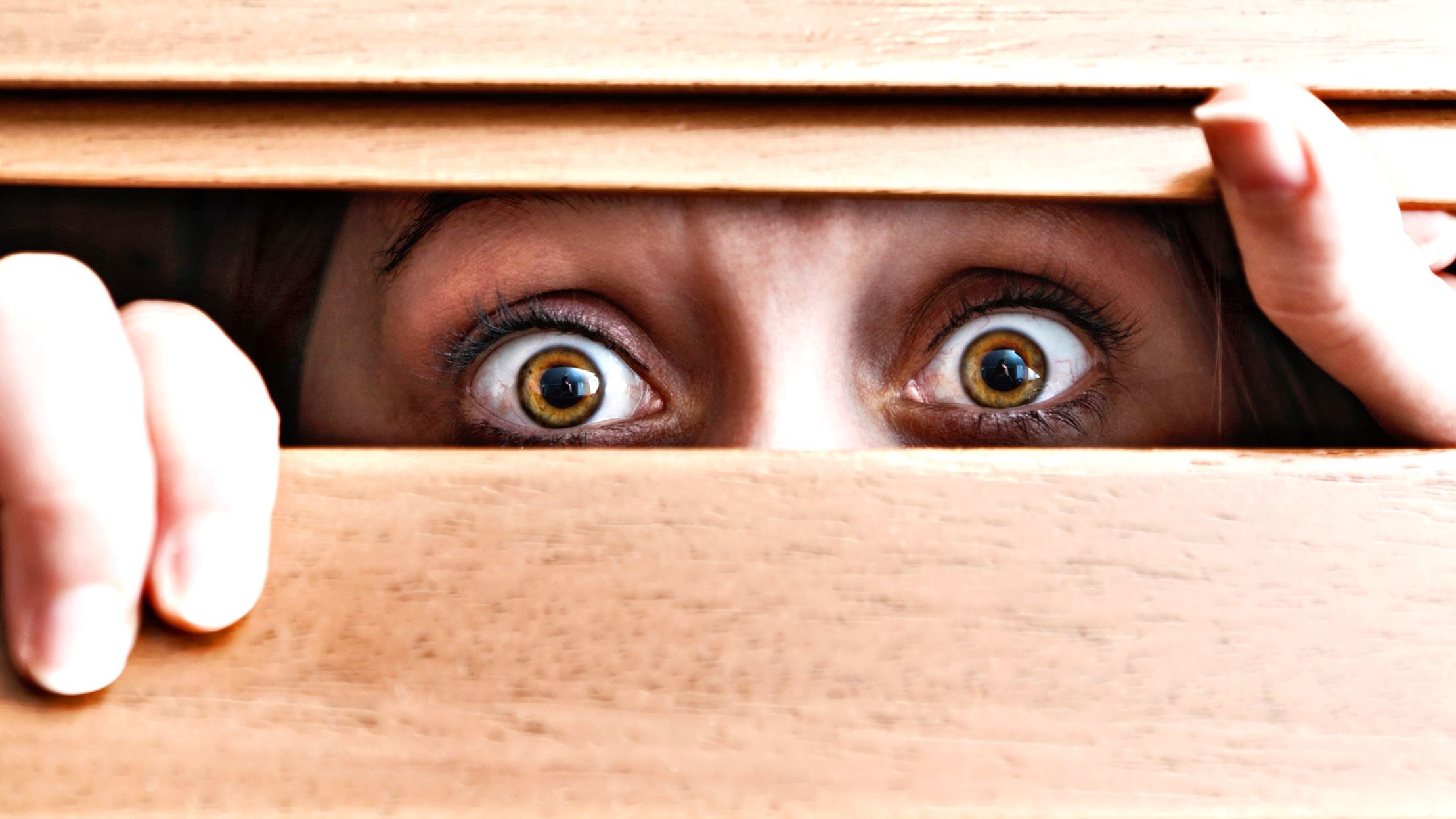 10 ways your eyes give you away