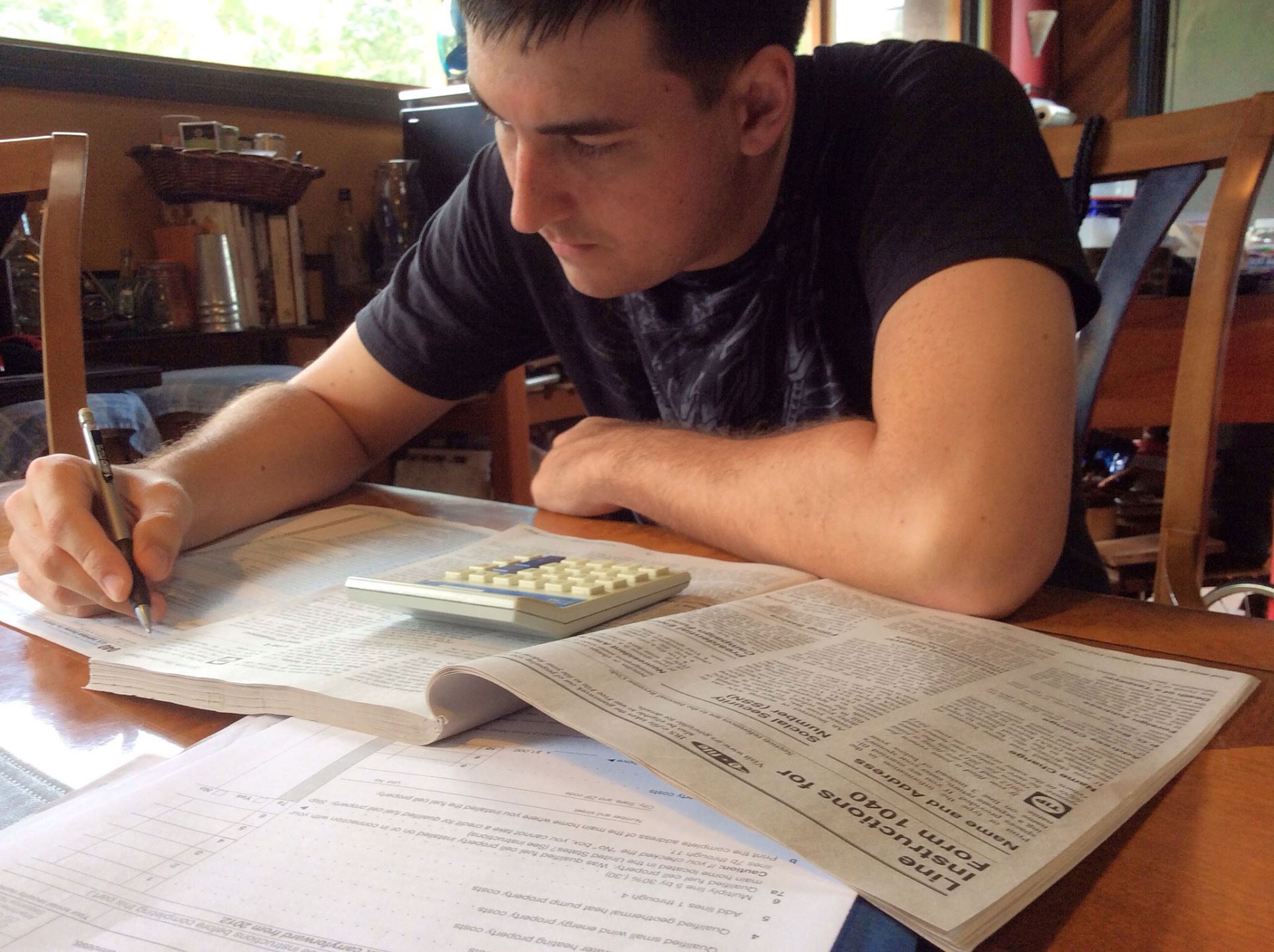 Take These 7 Steps Today to Make Filing Next Year's Taxes Less Painful