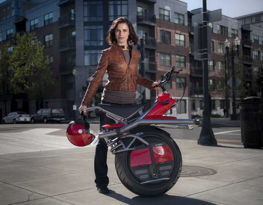 The incredible one-wheeled motorcycle